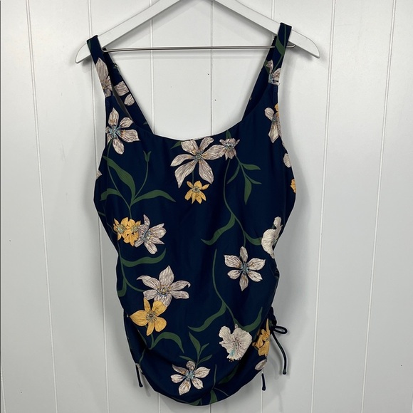 Shade & Shore | Swim | Shade Shore Swim Top 2x Navy Blue Floral Print ...